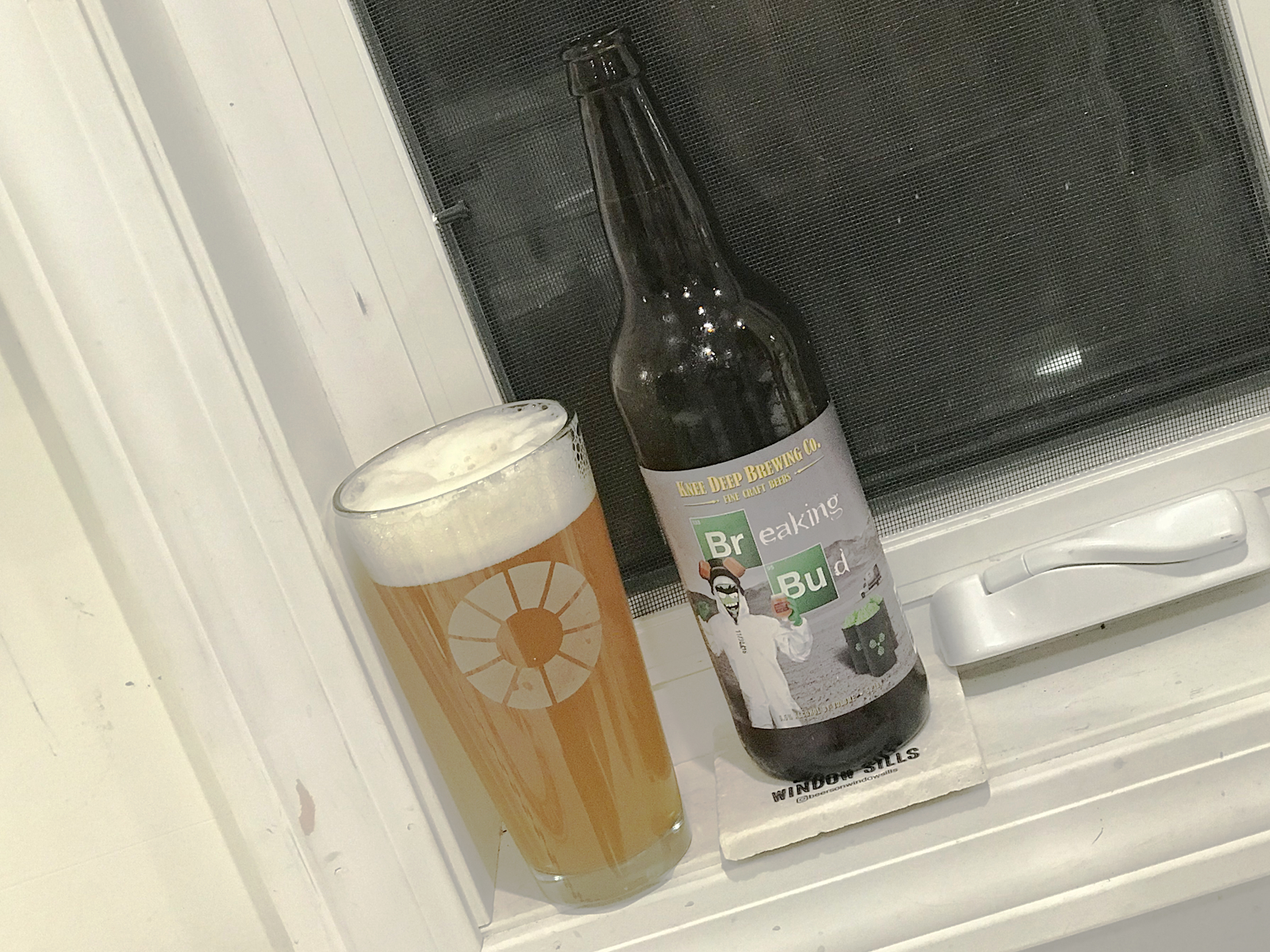 Knee Deep Brewing Company: Breaking Bud | Beers on Windowsills